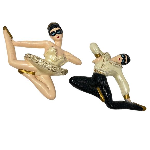 Vintage | Wall Decor | Vintage Mid Century Chalkware Harlequin Dancer ...